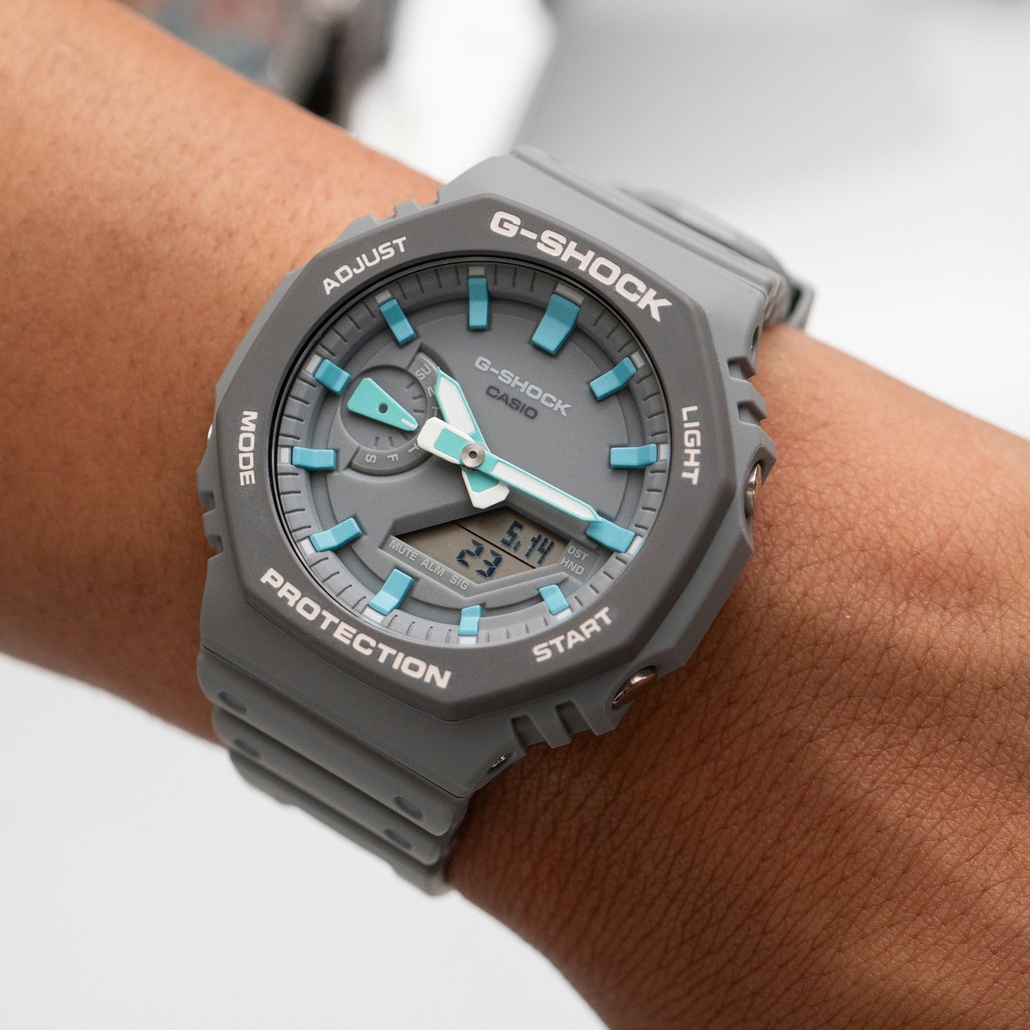 G-Shock CasiOak Grey Tiffany – IFL Watches