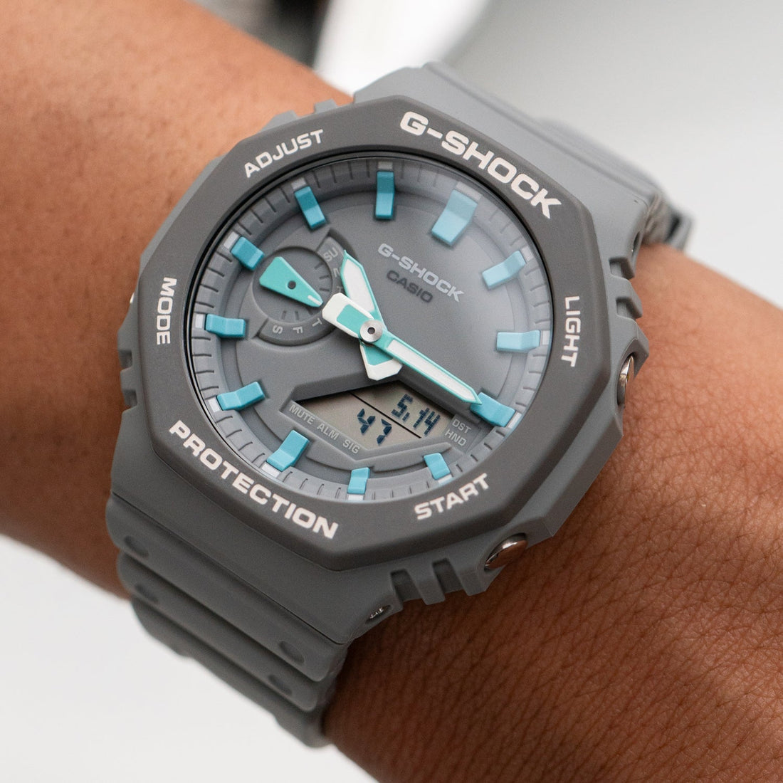 G-Shock CasiOak Grey Tiffany – IFL Watches